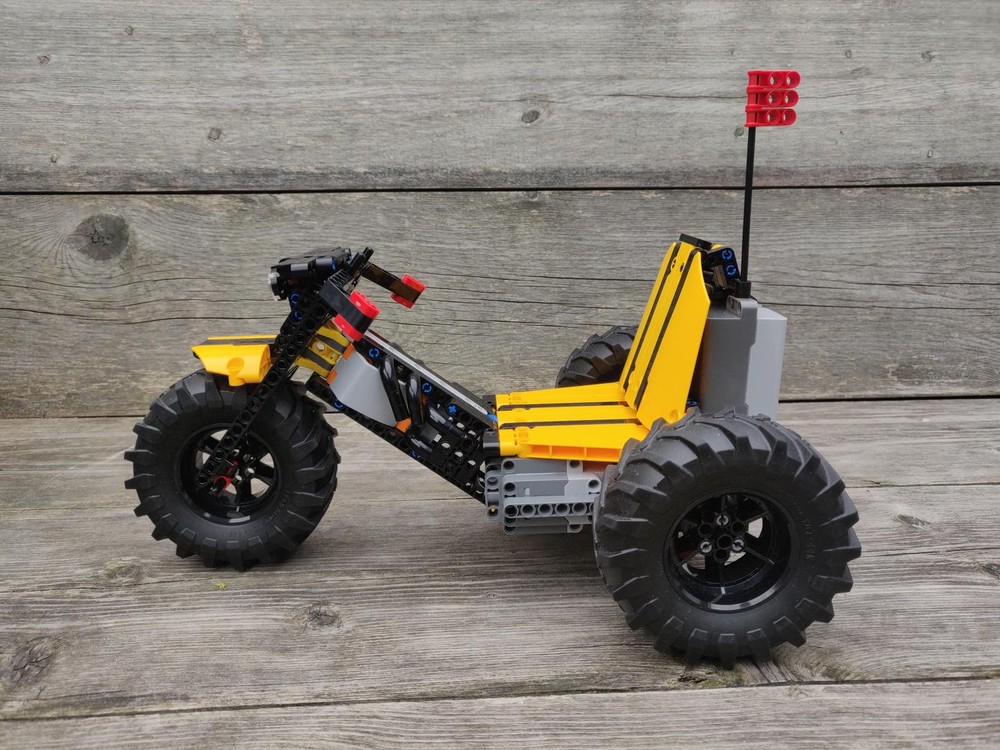 LEGO MOC Trike (42099 alternate) by poljvd | Rebrickable - Build with LEGO
