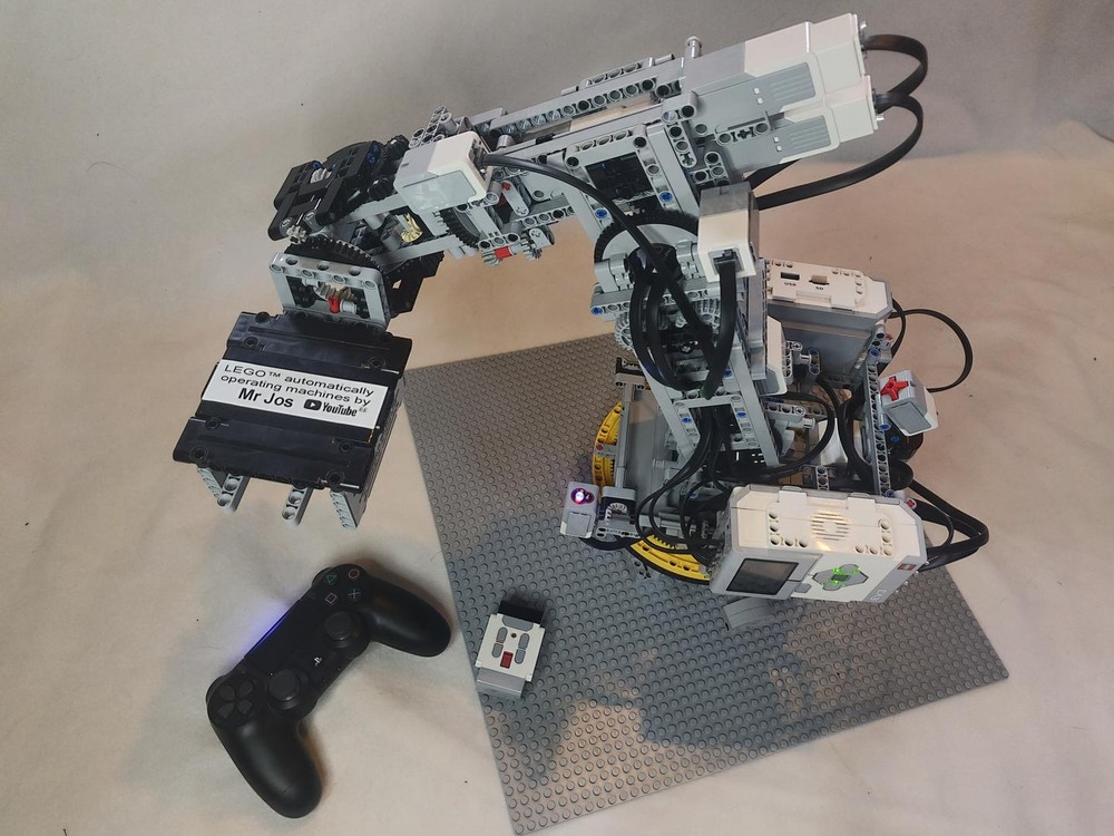 Lego Moc 6 Degrees Of Freedom 6dof Fully Automatic Robotic Arm With