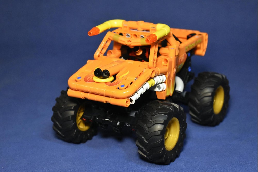 LEGO MOC El Toro Loco Pull&Back model by ArsMan064 | Rebrickable ...