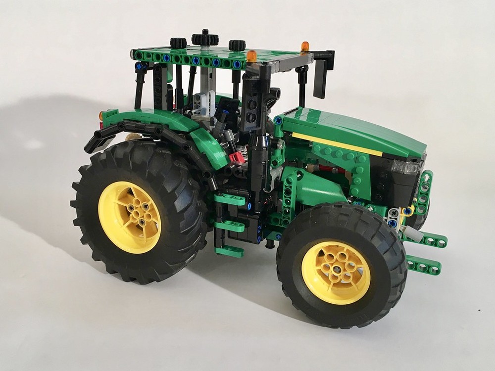 LEGO MOC John Deere 6130R by thirdwigg | Rebrickable - Build with LEGO