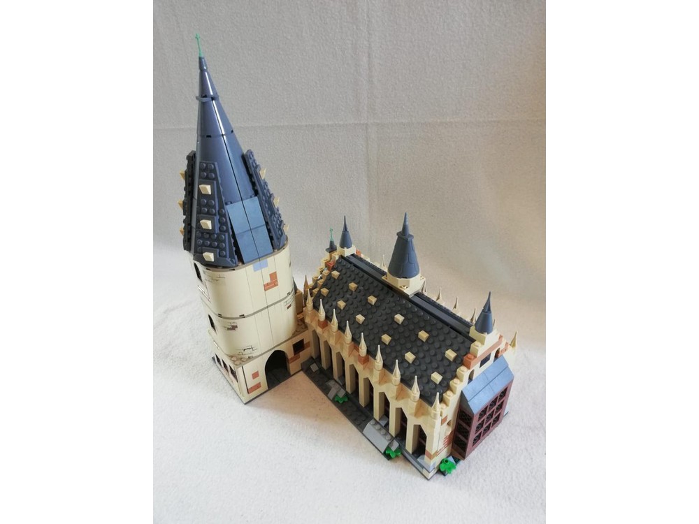 LEGO MOC Great Hall Closed Back Version by Crimson Coronet ...