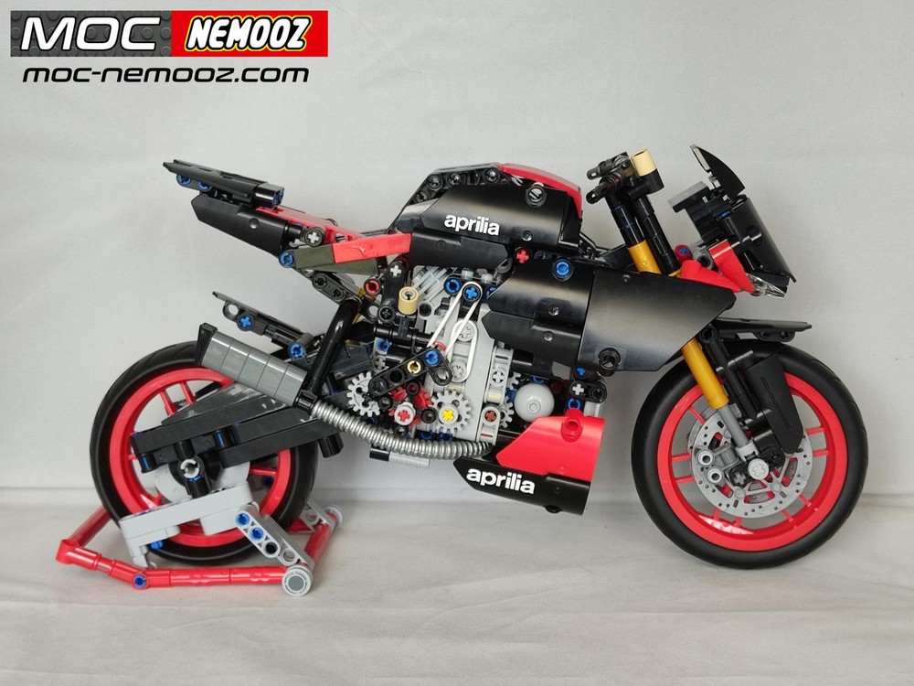 LEGO MOC APRILIA Tuono by MOC NEMOOZ | Rebrickable - Build with LEGO