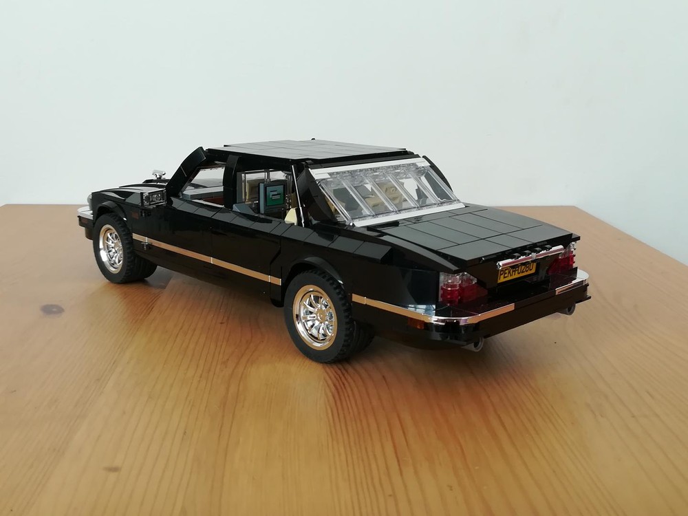 LEGO MOC Jaguar XJ (1998) by Rastacoco | Rebrickable - Build with LEGO
