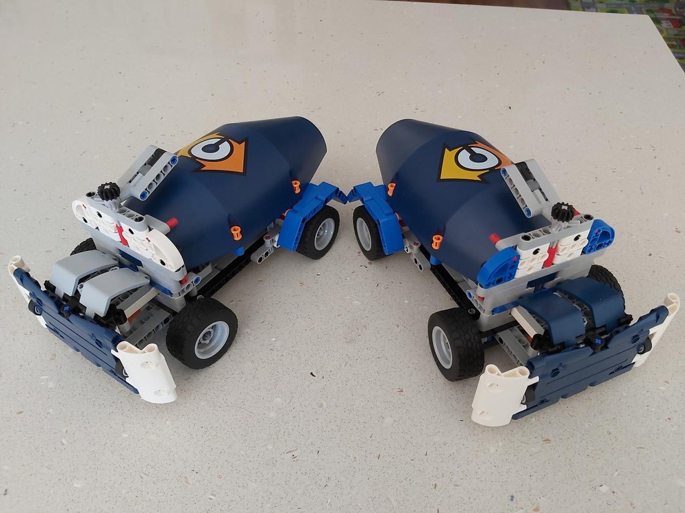 LEGO MOC 42112 Double Racers by LetsBrick | Rebrickable - Build with LEGO