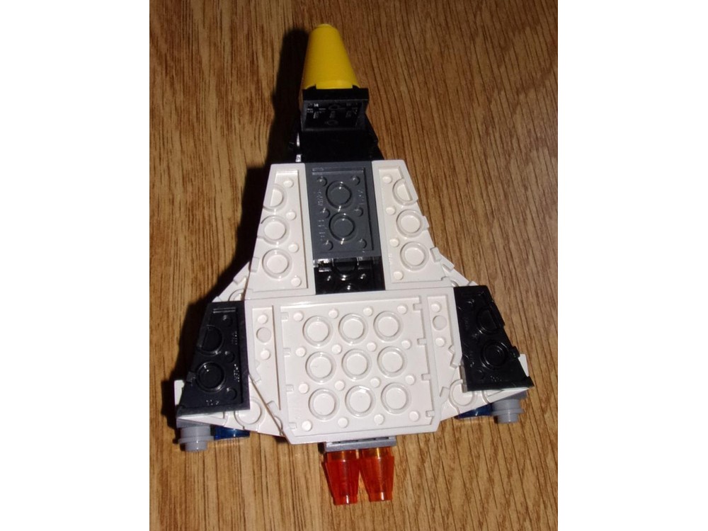 LEGO MOC 31001 Futuristic Plane by JusTiCe8 | Rebrickable - Build with LEGO