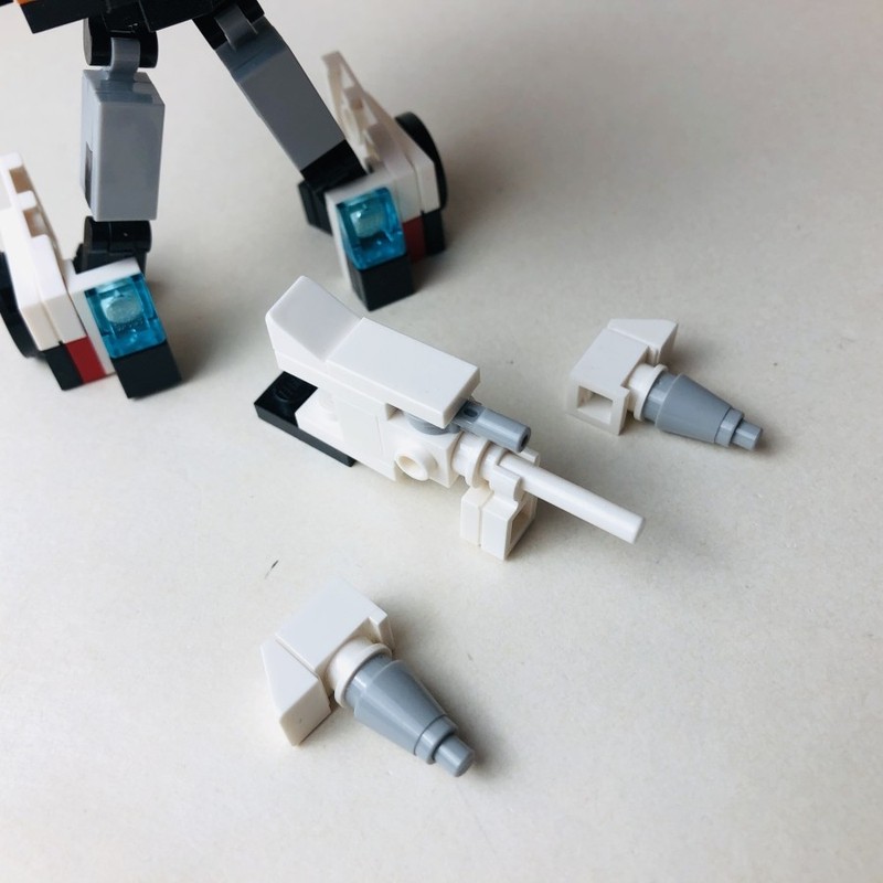 LEGO MOC Prowl [Transformers G1] by ARCACA | Rebrickable - Build with LEGO