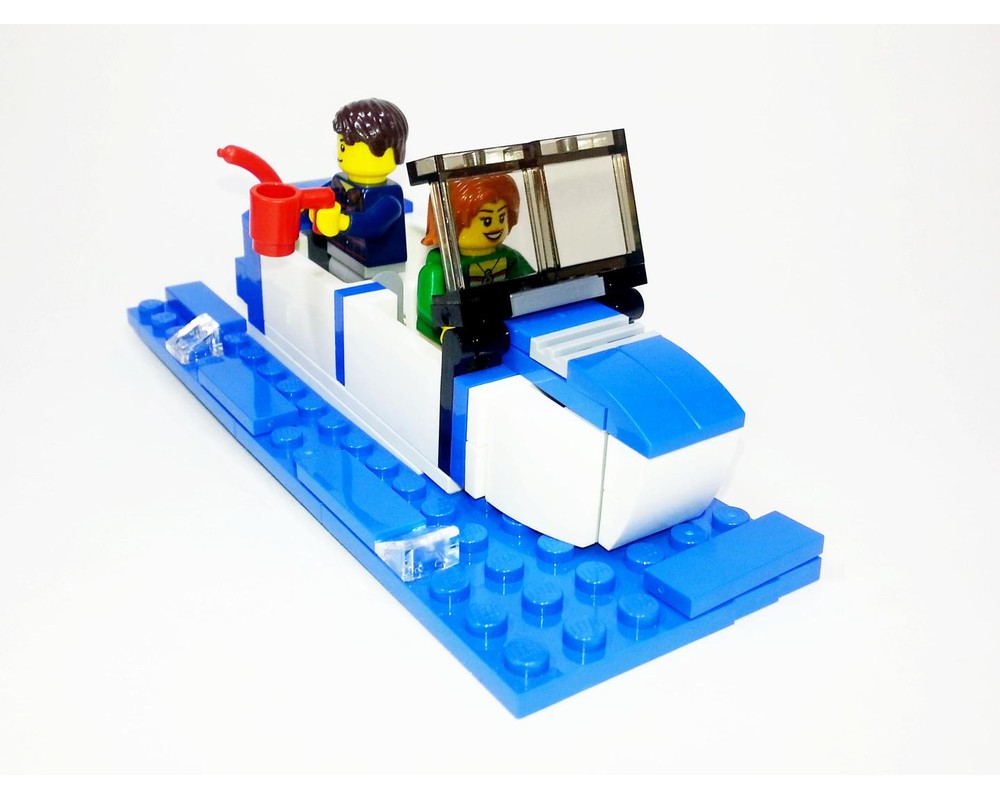 LEGO MOC Speedboat by jncraton | Rebrickable - Build with LEGO