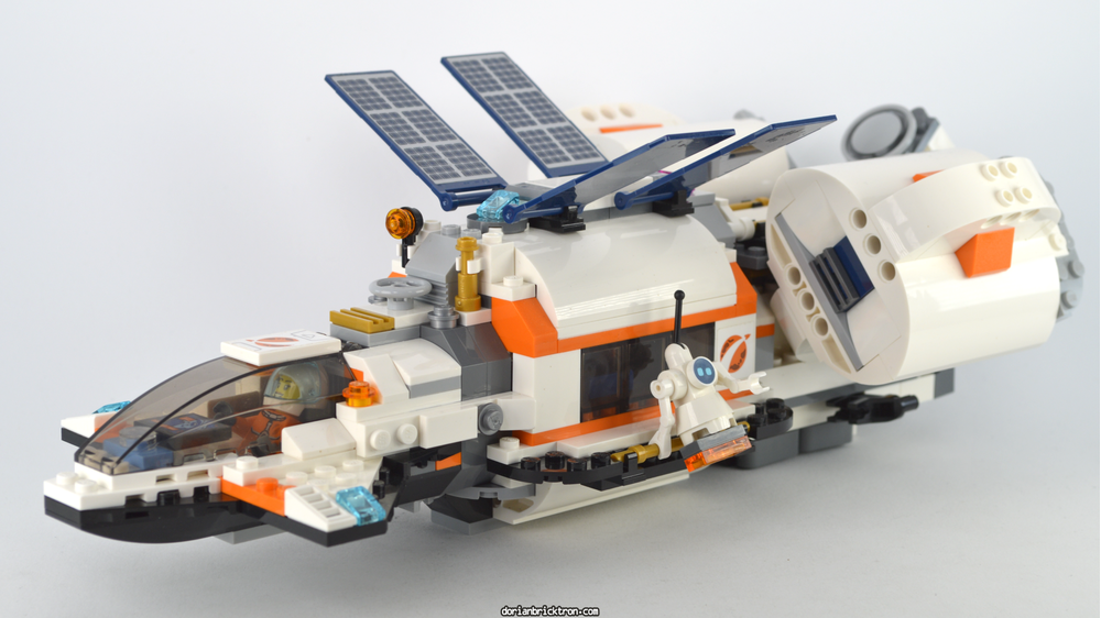 LEGO MOC Research Ship by dorianbricktron | Rebrickable - Build with LEGO