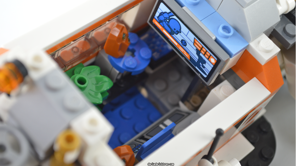 LEGO MOC Research Ship by dorianbricktron | Rebrickable - Build with LEGO