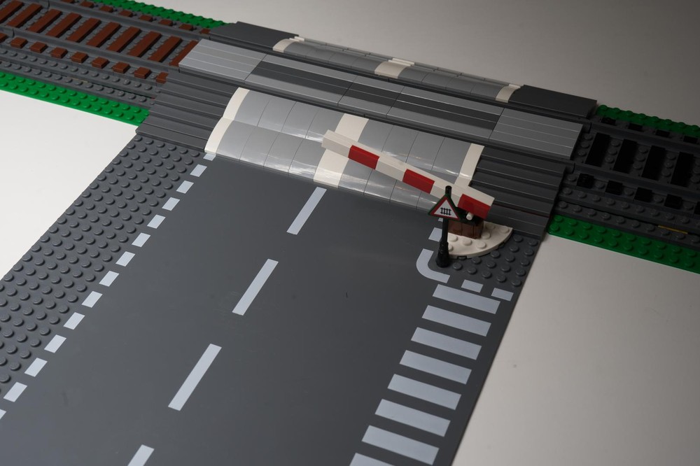 LEGO MOC Railroad crossing full PennLUG by Romaclego60 | Rebrickable ...