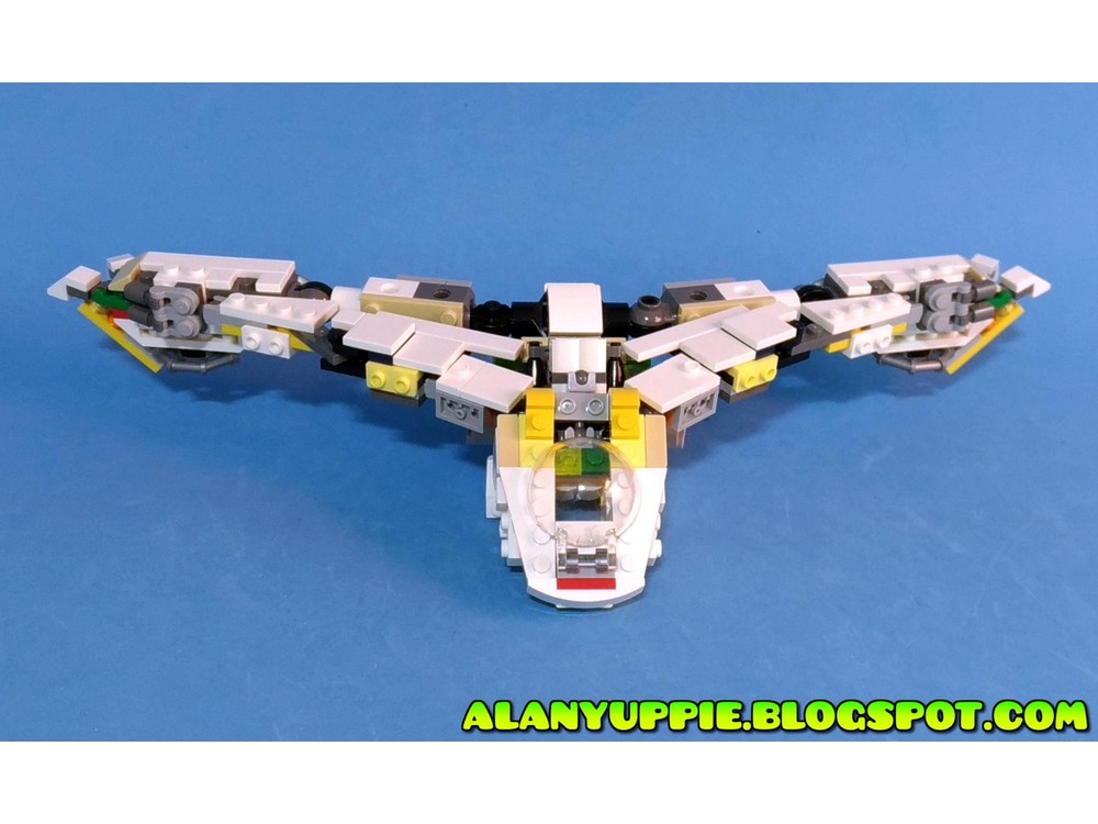 LEGO MOC Transformer Benatar ship from LEGO Creator 31115: Space Mining ...