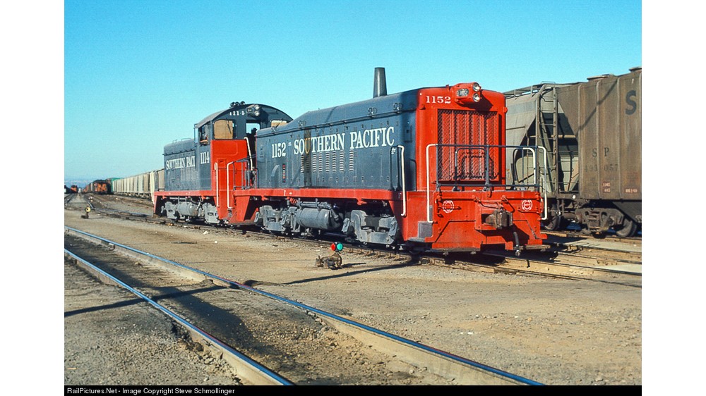 LEGO MOC EMD SW1500/MP15AD/MP15AC Cow - Southern Pacific edition by ...