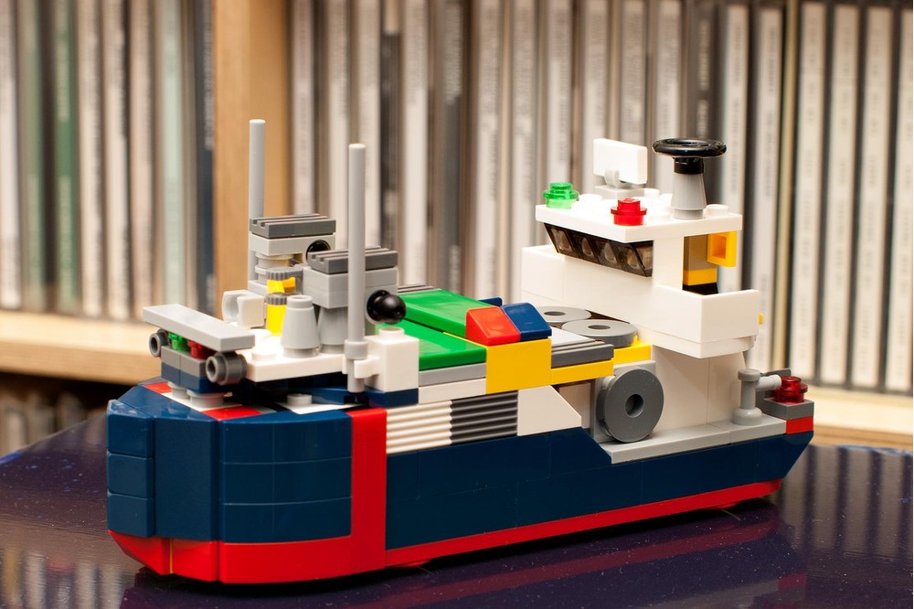 LEGO MOC Cargo Ship by timeremembered | Rebrickable - Build with LEGO