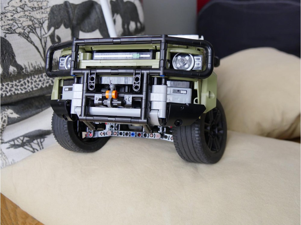 LEGO MOC 42110 Bull bar Land Rover Defender by Logui | Rebrickable ...