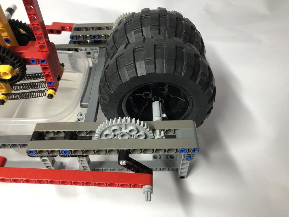 LEGO MOC Nitinol Spring Engine by Hans56 | Rebrickable - Build with LEGO