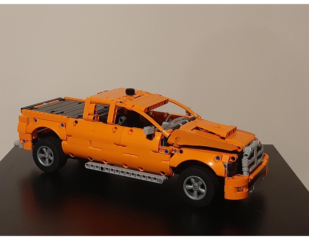 LEGO MOC Dodge Ram 1500, 3rd Gen by BricksByCas24 | Rebrickable - Build ...