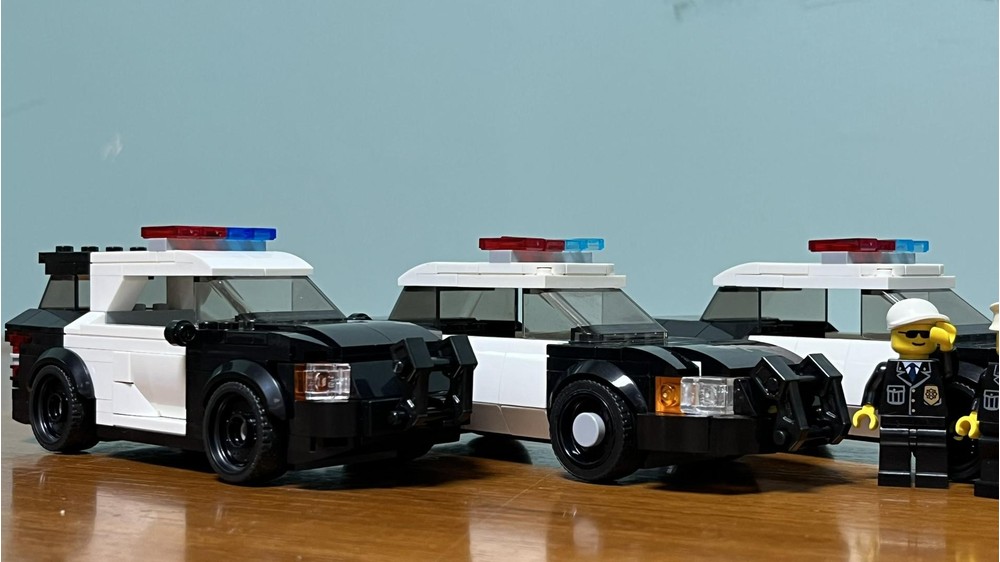 LEGO MOC Ford Crown Victoria 6 stud Police car by ZealotLego ...