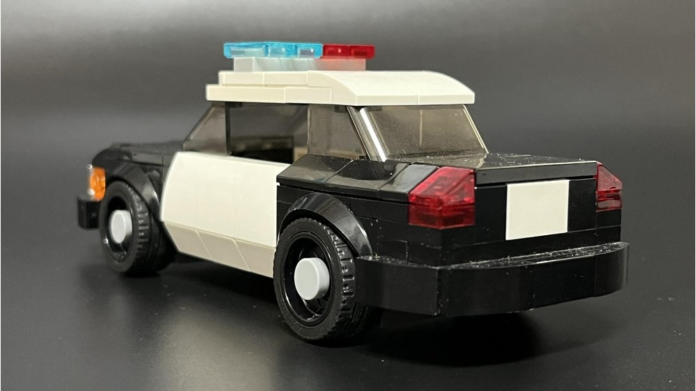 LEGO MOC Ford Crown Victoria 6 stud Police car by ZealotLego ...