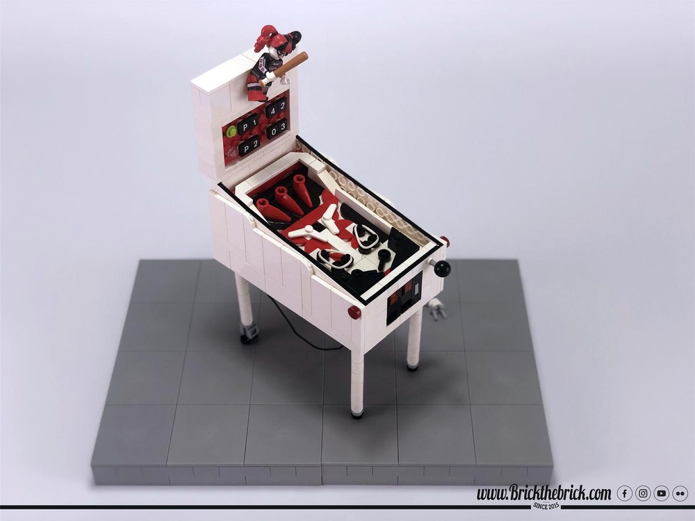LEGO MOC HARLEY QUINN FLIPPER MACHINE by andrepinto | Rebrickable ...