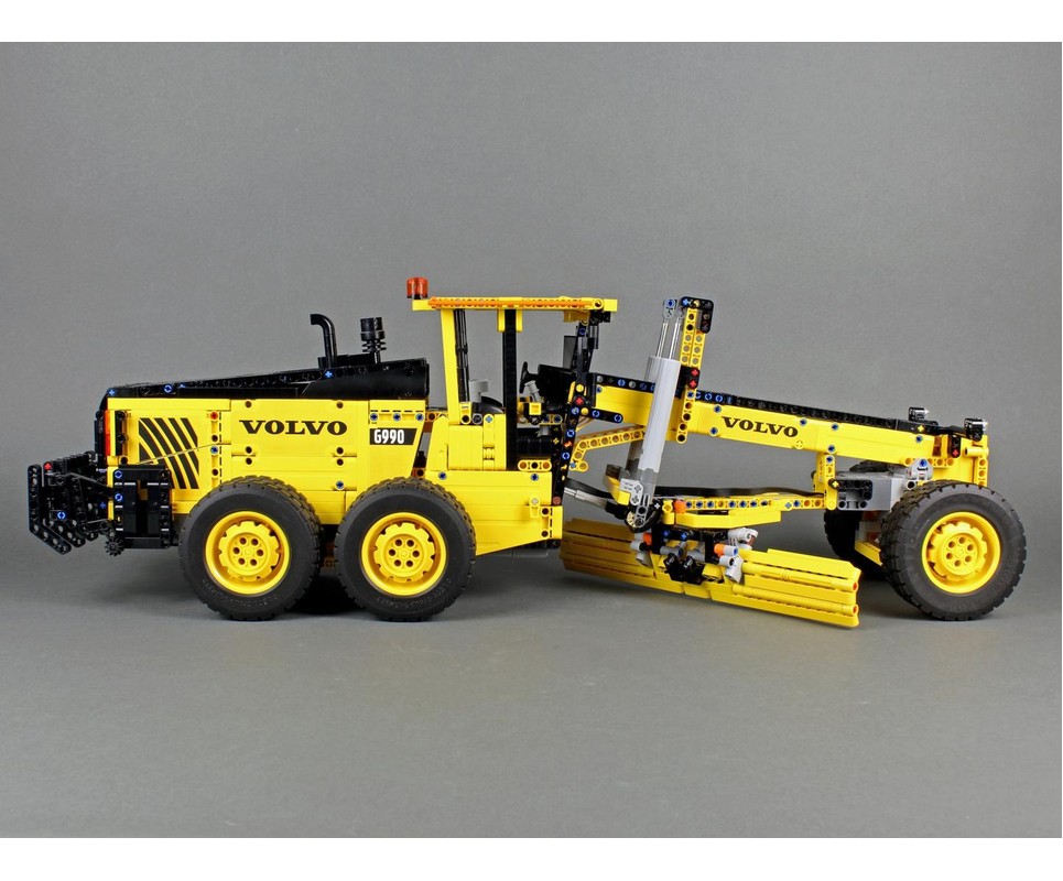LEGO MOC 42114 Volvo G990 Grader by M_longer | Rebrickable - Build with ...