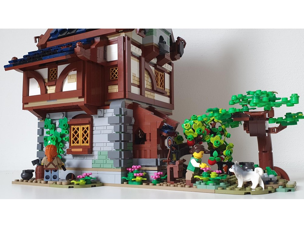 LEGO MOC Medieval Tavern by Gr33tje13 | Rebrickable - Build with LEGO