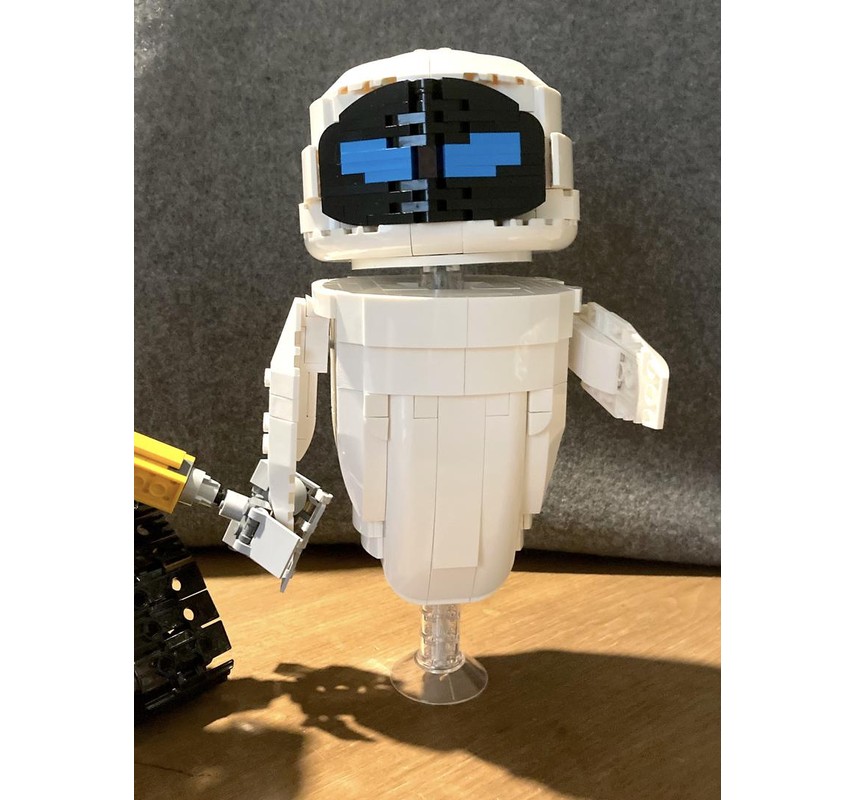 LEGO MOC EVE from WALL-E - Improved by tmtomh | Rebrickable - Build ...