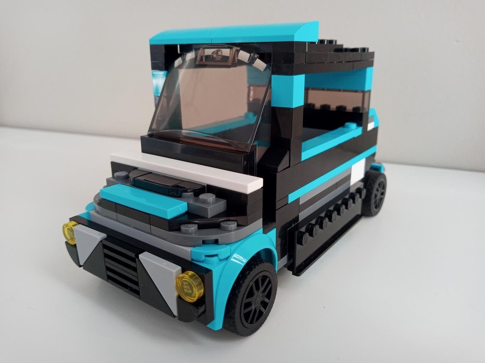 LEGO MOC Blue Van - MOC 76898 by Pedro_Henrique | Rebrickable - Build ...