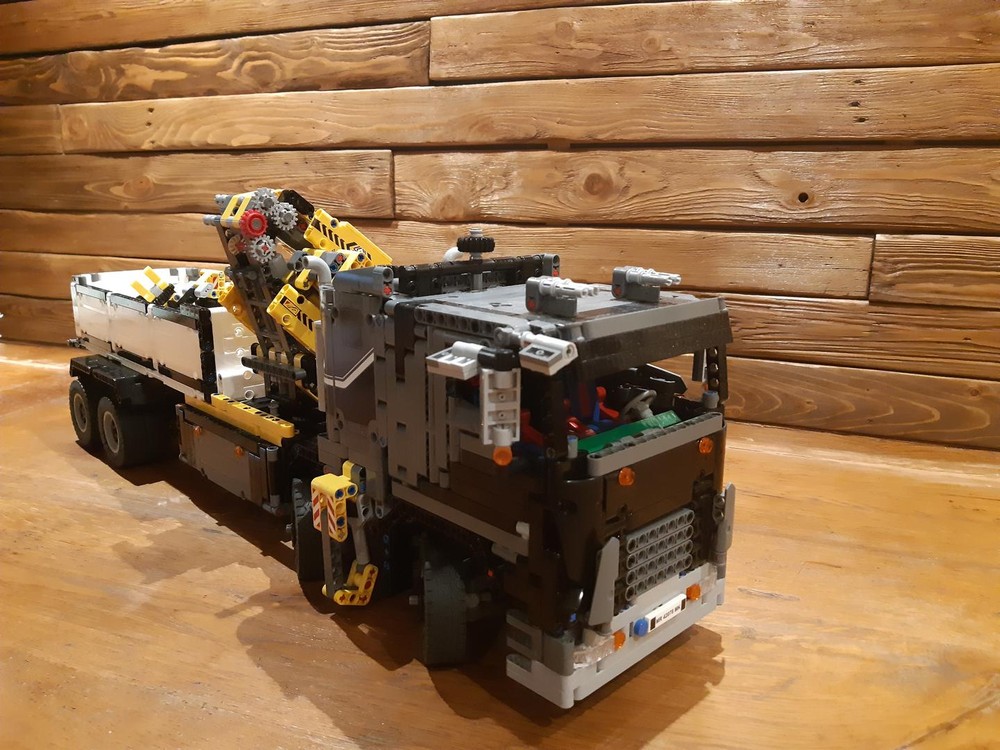 Lego Moc European Crane Truck By Oldolneylego Rebrickable Build
