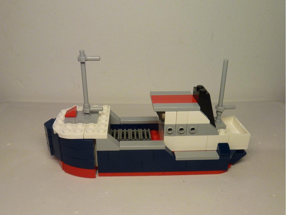 LEGO MOC 31045 North Sea Fishing Trawler by perbonde | Rebrickable ...