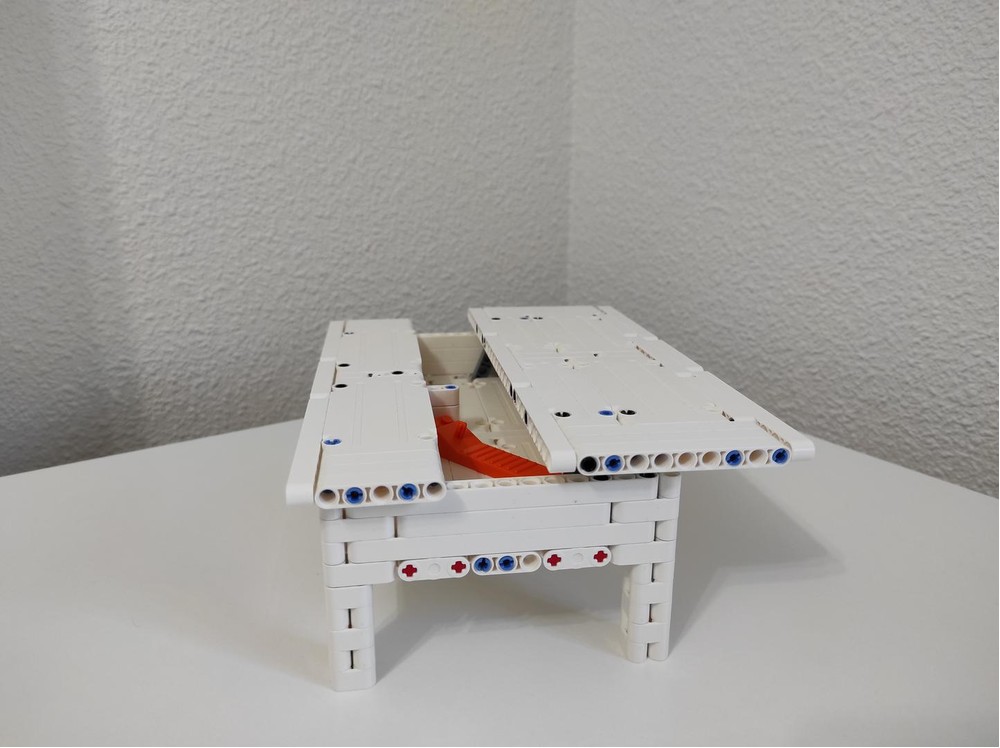 LEGO MOC Trulstorp Ikea Table by powlee | Rebrickable - Build with LEGO