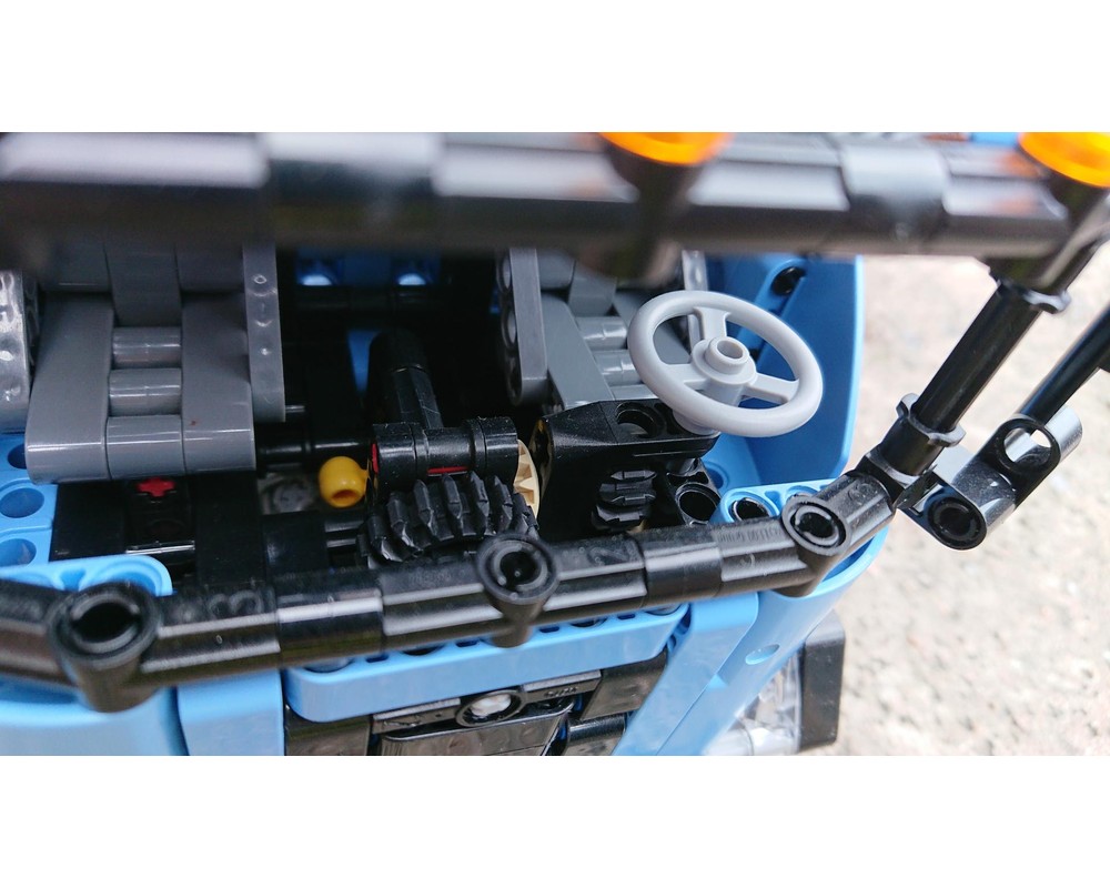 LEGO MOC Blue Thunder truck by SUPER8_LTG | Rebrickable - Build with LEGO