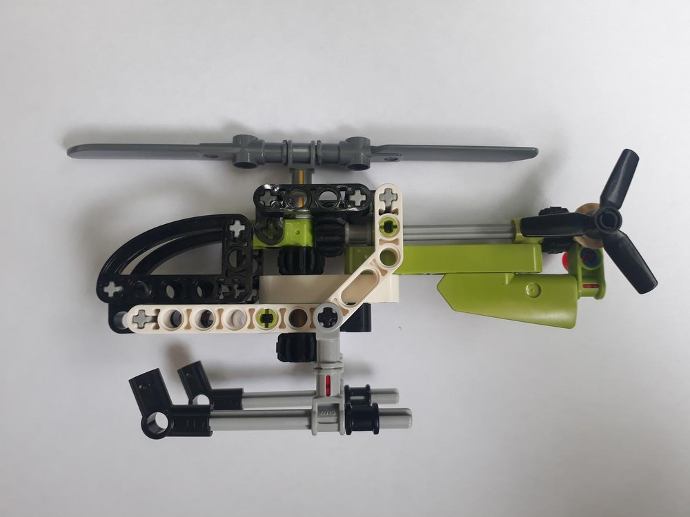 LEGO MOC Helicopter with alternative skids by Silm4ril | Rebrickable ...