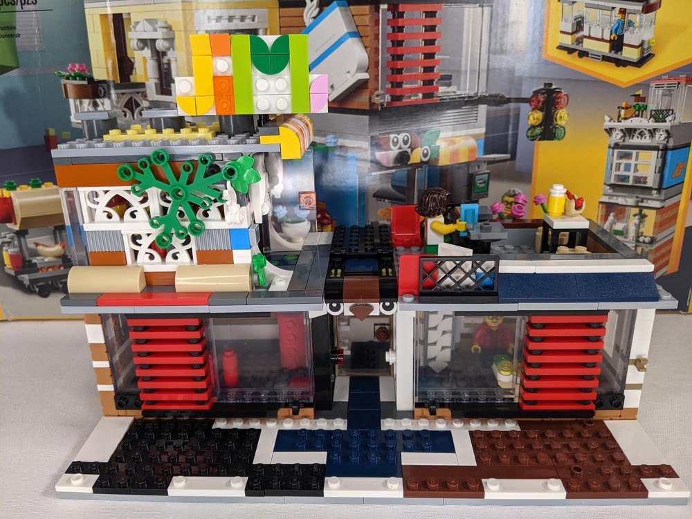 LEGO MOC Jim's Gym and Gems by 16 Brick City | Rebrickable - Build with ...