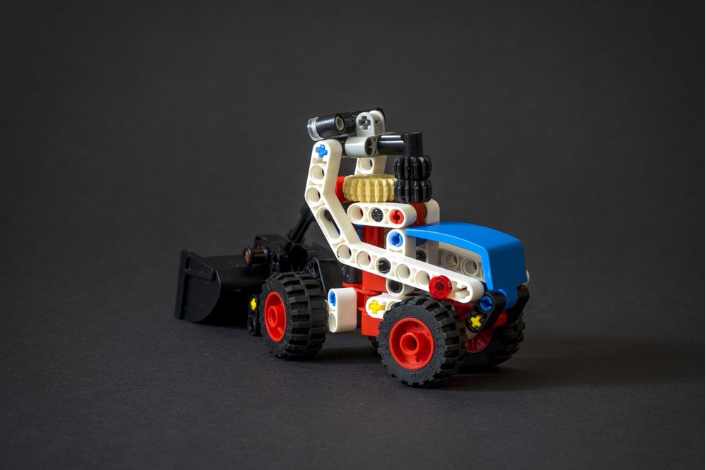 LEGO MOC 42116 Front Loader by tmunz | Rebrickable - Build with LEGO