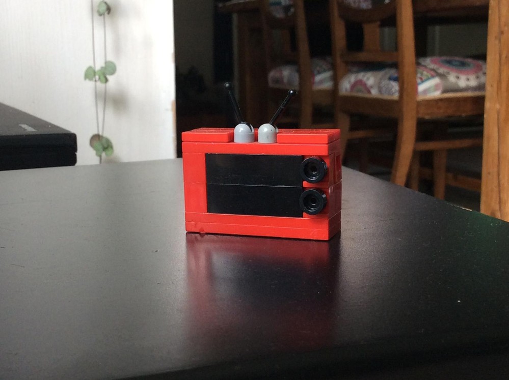 LEGO MOC Old television by Thecoolcreator | Rebrickable - Build with LEGO