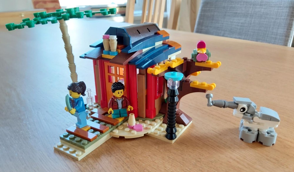 Lego Moc Ice Cream Shop By Jakes Rebrickable Build With Lego