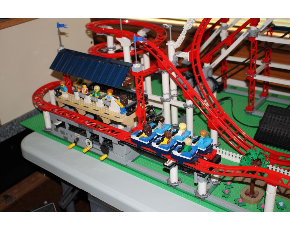 LEGO MOC UPDATED - Roller Coaster 10261 Modifications by 1963maniac ...
