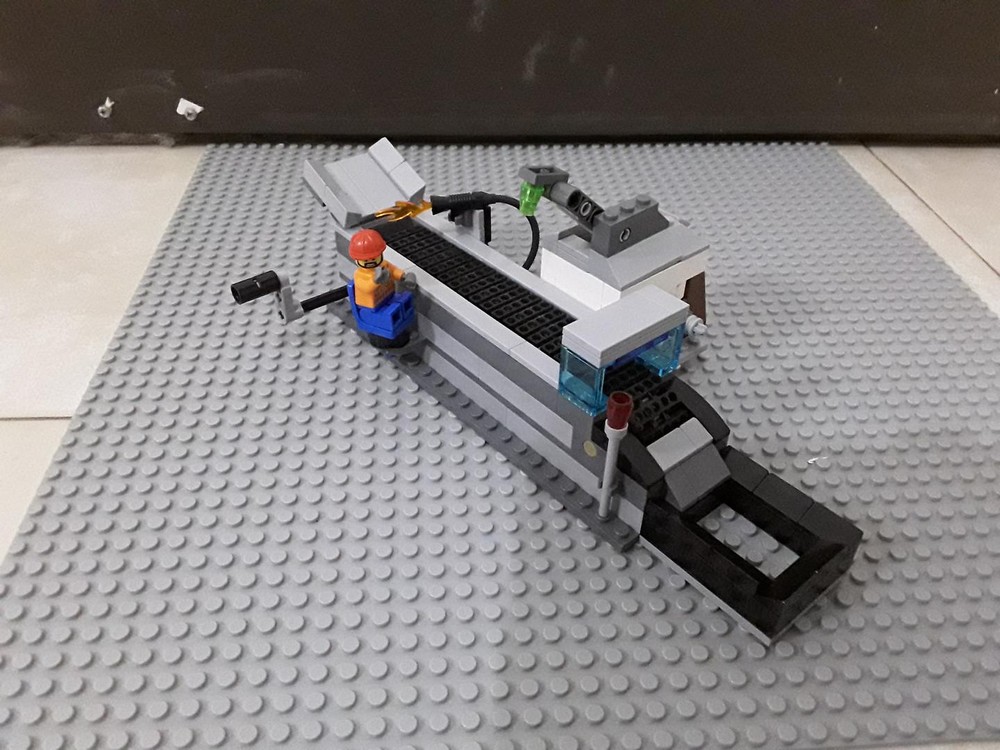 LEGO MOC Moving Assembly Line by LegoOri | Rebrickable - Build with LEGO