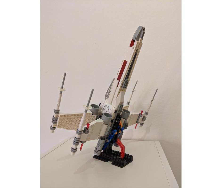 LEGO MOC X-Wing 75301 Stand by dmonti79 | Rebrickable - Build with LEGO