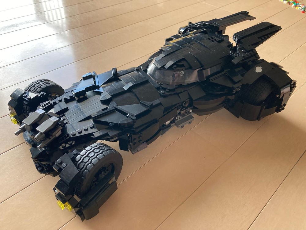 LEGO MOC UCS Batmobile DCEU by CreationCaravan (Brad Barber ...