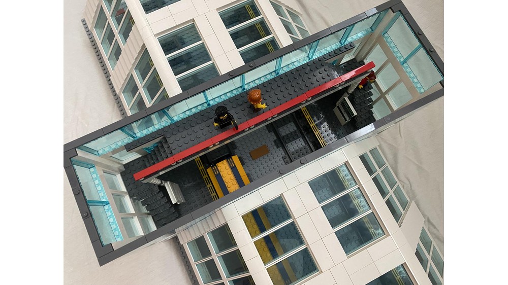 LEGO MOC Modern Train Station by lordofthelego | Rebrickable - Build ...