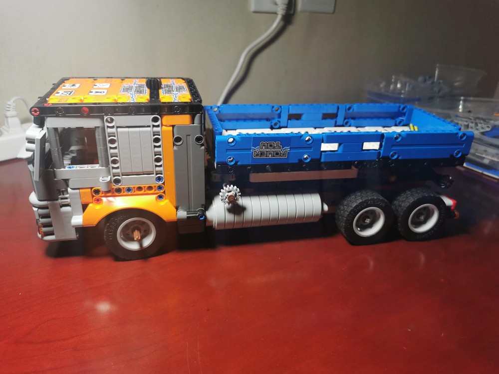 LEGO MOC Scissors Lift Truck by legoRookie2021 | Rebrickable - Build ...