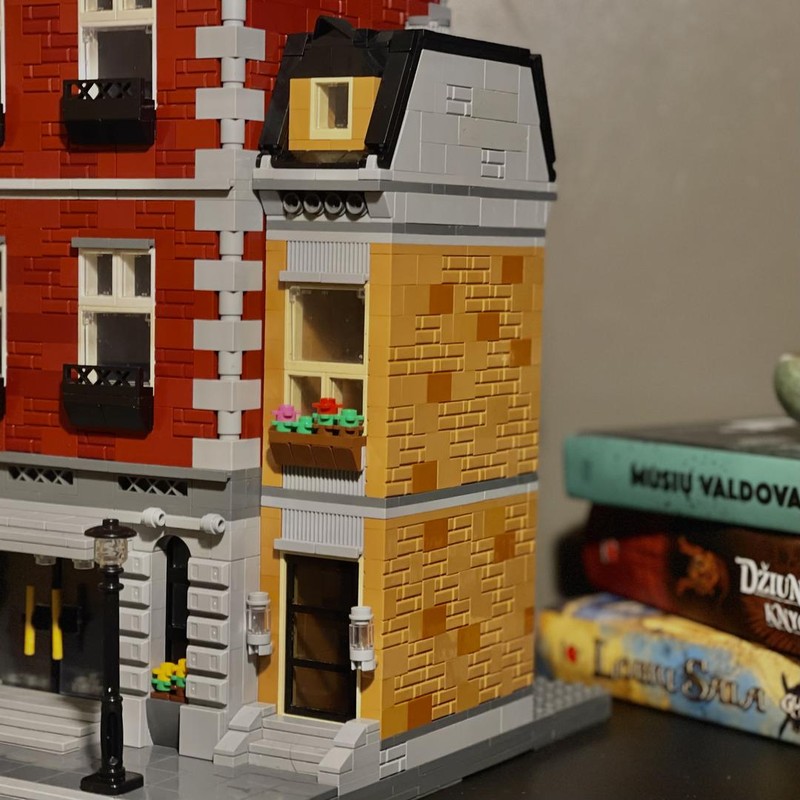 LEGO MOC Creator Expert Modular Building MOC by legobičas | Rebrickable ...