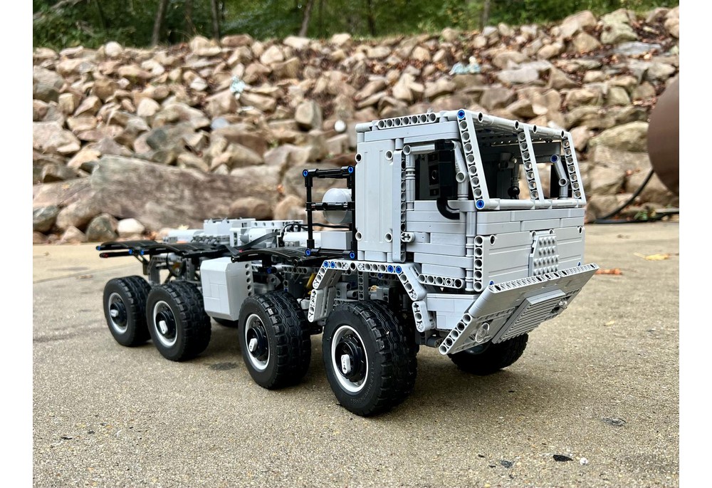 LEGO MOC RC Tatra 815-7 8x8 by saulquinn | Rebrickable - Build with LEGO