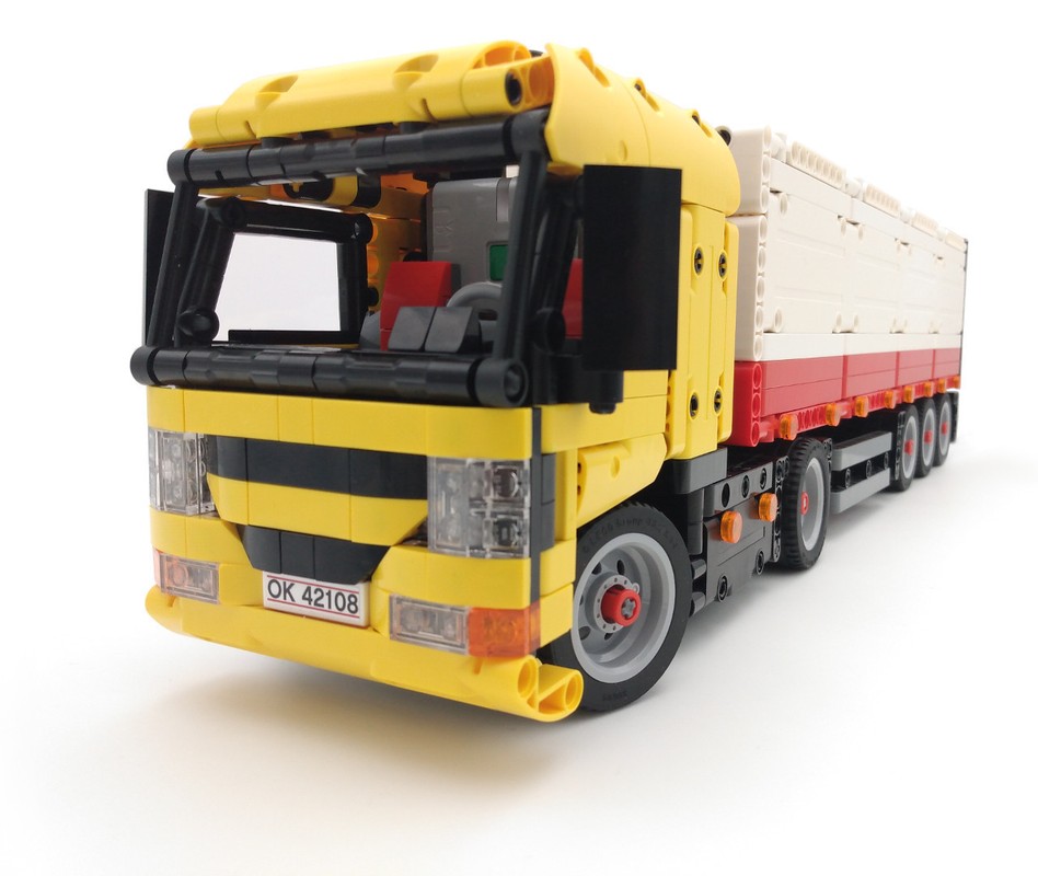 LEGO MOC Mini RC European Semi Tractor by SaperPL | Rebrickable - Build ...