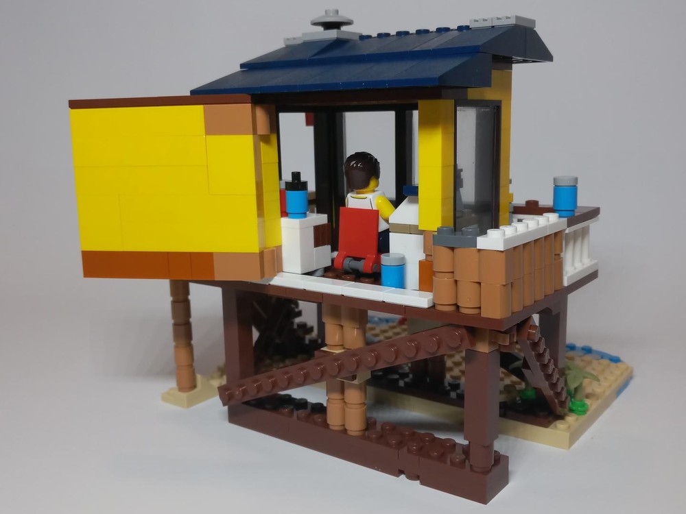 LEGO MOC 31118 Lifeguard Tower by Dafeld | Rebrickable - Build with LEGO