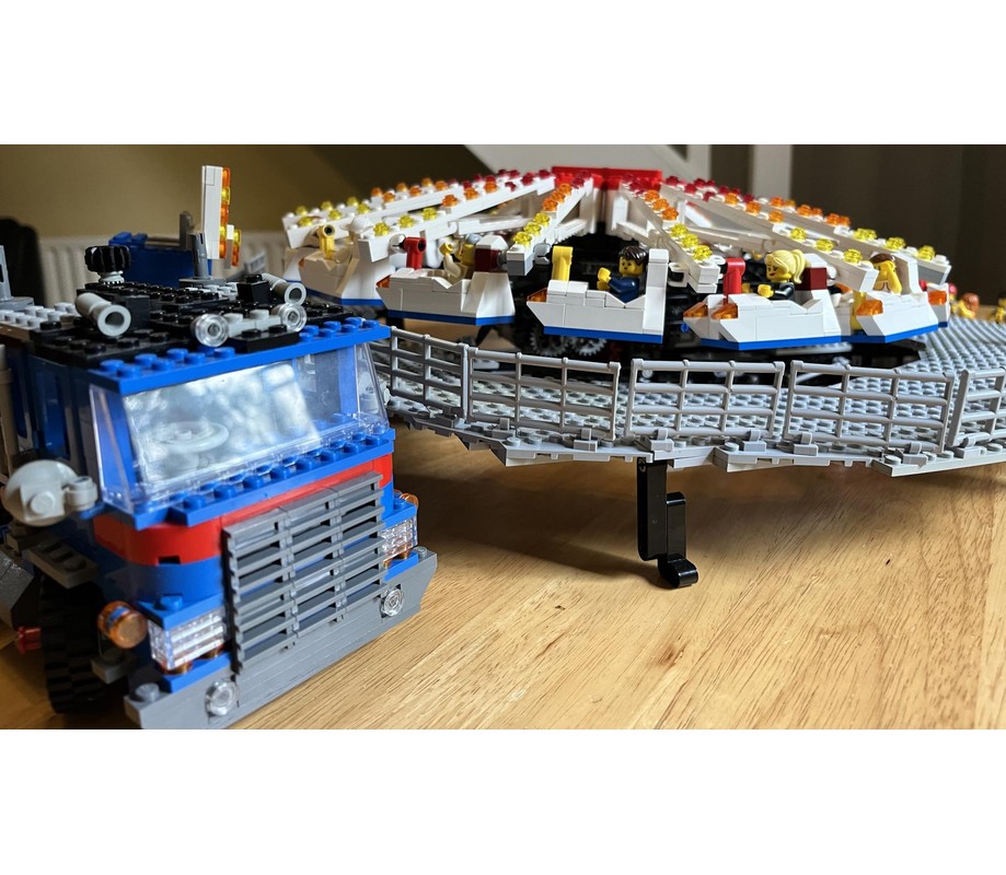 LEGO MOC Quasar Fairground Ride by Gdale | Rebrickable - Build with LEGO