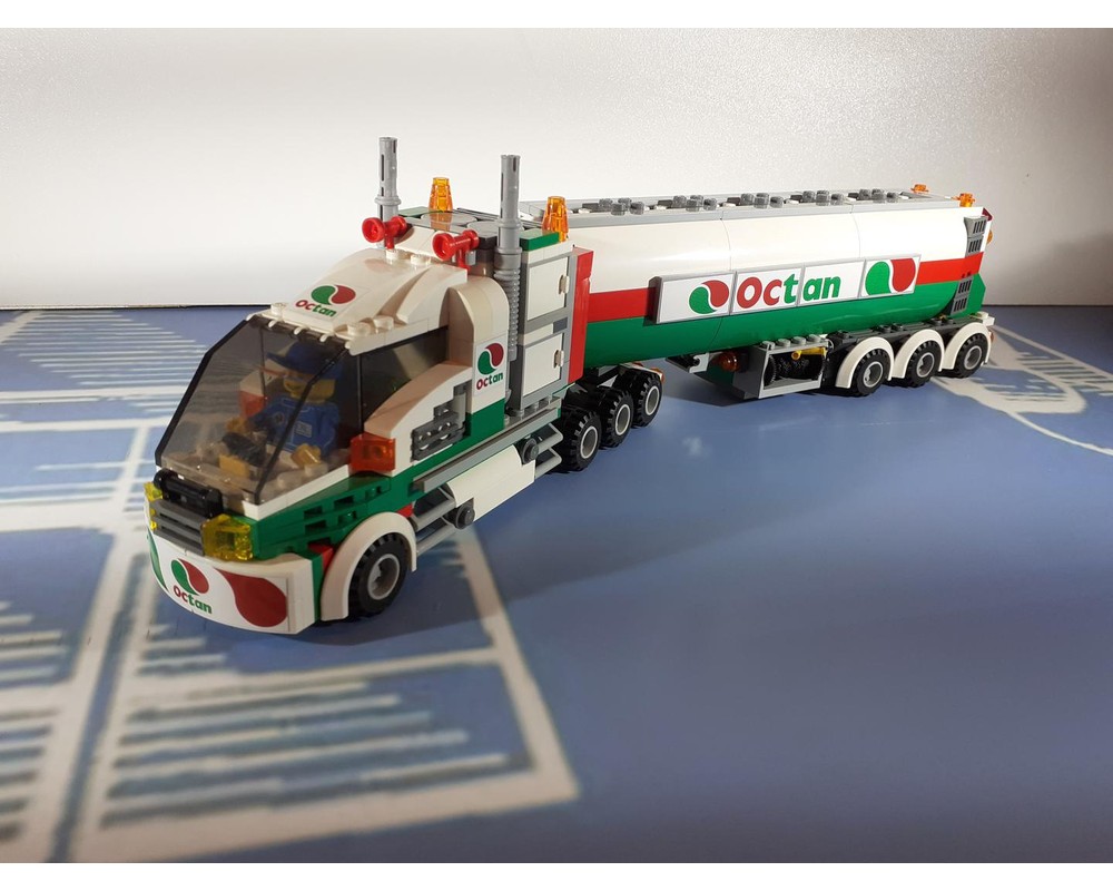 LEGO MOC Octan Truck 1 by Brickalicious | Rebrickable - Build with LEGO