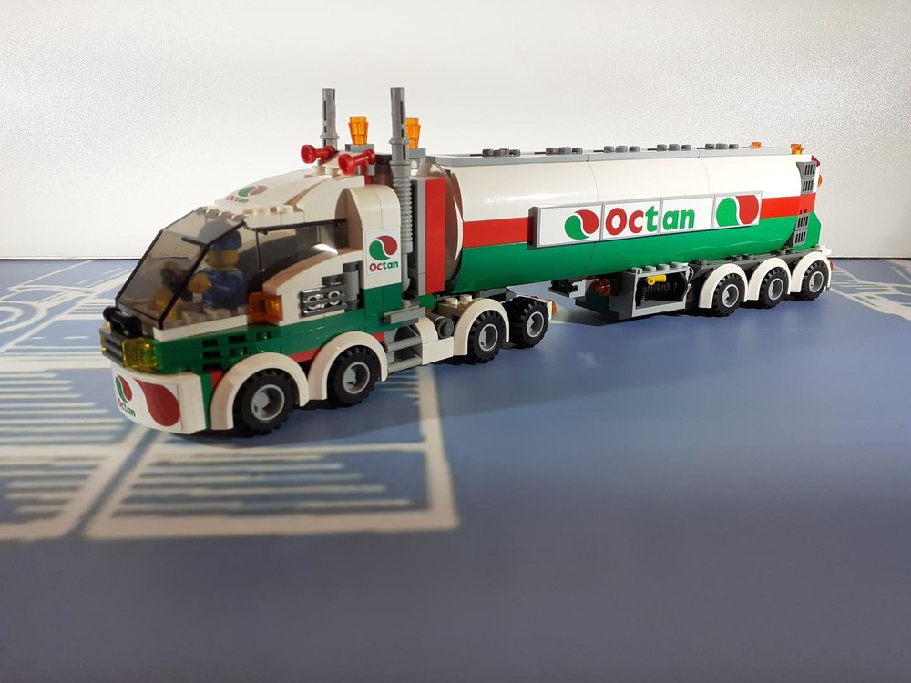 LEGO MOC Octan Truck 2 by Brickalicious | Rebrickable - Build with LEGO