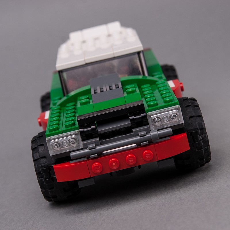 LEGO MOC 31037 Octan Ranger by Keep On Bricking | Rebrickable - Build ...